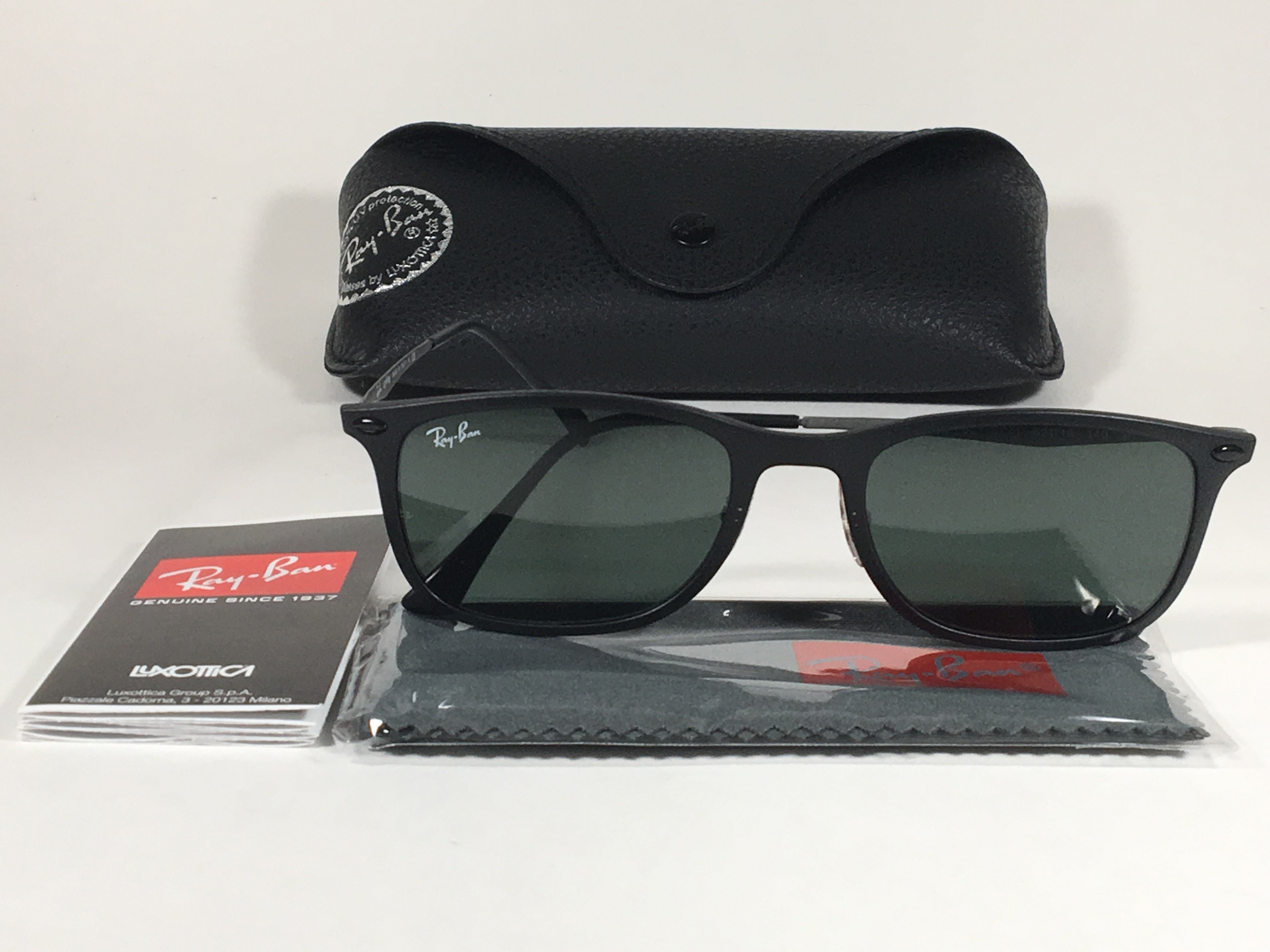 Ray-Ban New Wayfarer LightRay Tech Titanium Sunglasses RB4225 601-S/71 ...